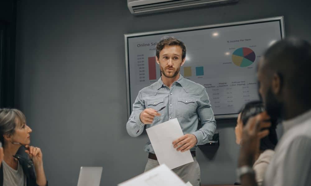 Why You Need Both an Integrator & an Implementer - Integrated Executives